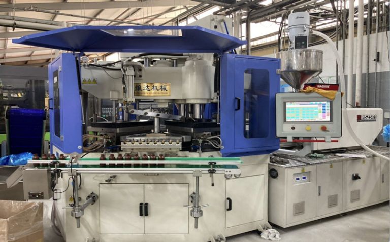 Victor Machinery | Injection Blow Molding Machine Manufacturer